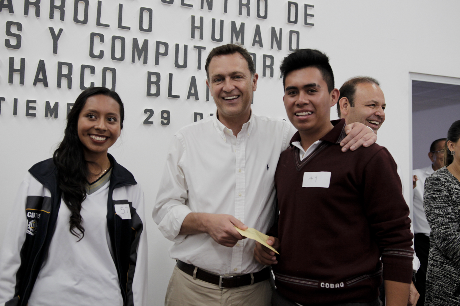 Entrega Mauricio Kuri Centro de Desarrollo Comunitario en Charco Blanco ... Entrega Mauricio Kuri Centro de Desarrollo Comunitario en Charco Blanco ...